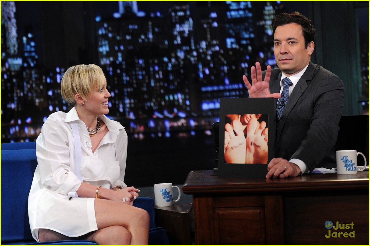 Miley Cyrus: 'Bangerz' Promo in NYC | Photo 606083 - Photo Gallery ...