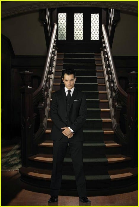 'Ravenswood': Even More Cast Pics & Extended Preview! | Photo 608739 ...