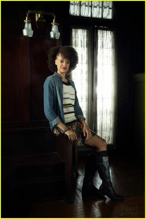 'Ravenswood': Even More Cast Pics & Extended Preview! | Photo 608746 ...