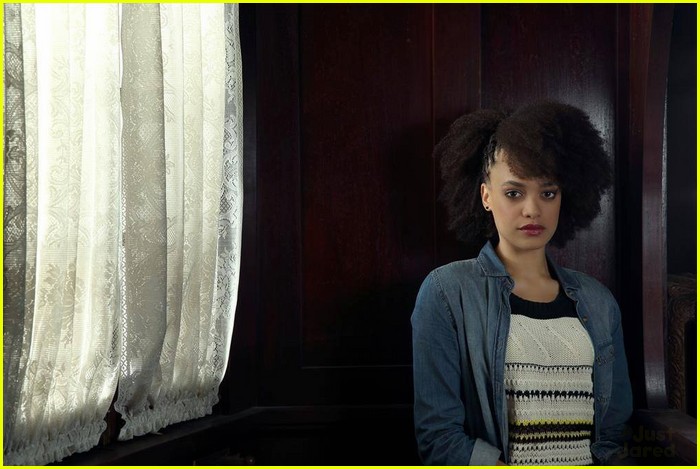 'Ravenswood': Even More Cast Pics & Extended Preview! | Photo 608749 ...