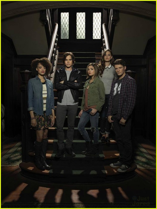 'Ravenswood': Even More Cast Pics & Extended Preview! | Photo 608752 ...