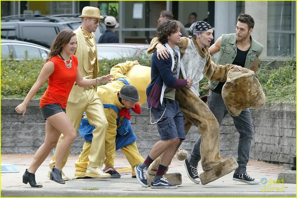 Adam Sevani & Ryan Guzman Film 'Step Up 5' | Photo 605227 - Photo ...