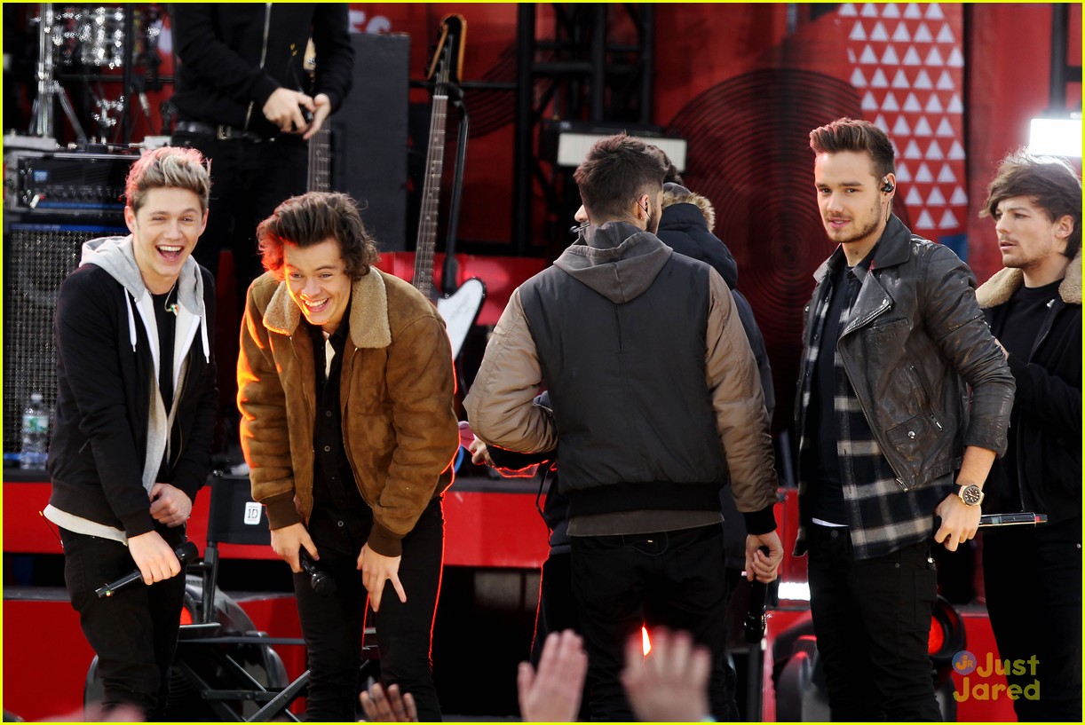 One Direction Performs Four Songs on 'Good Morning America' - Watch Now ...