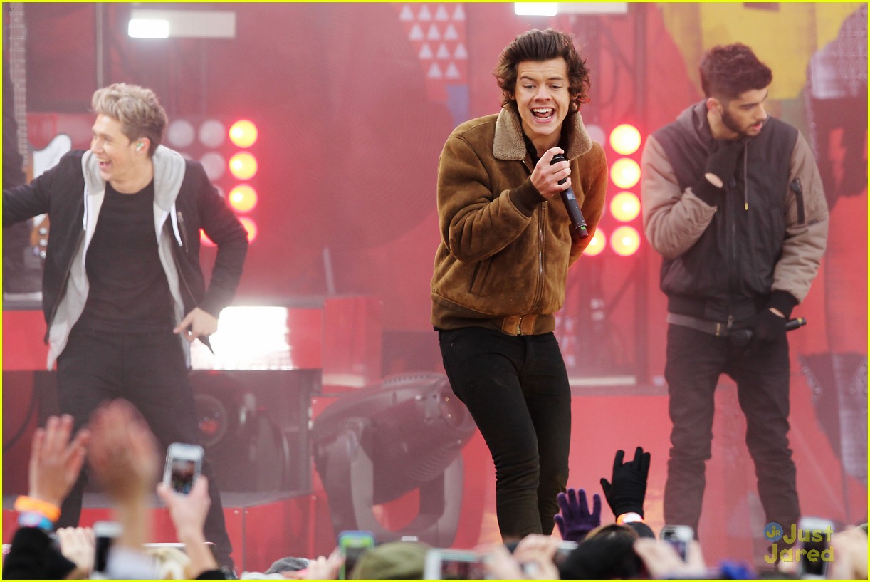 One Direction Performs Four Songs on 'Good Morning America' - Watch Now ...