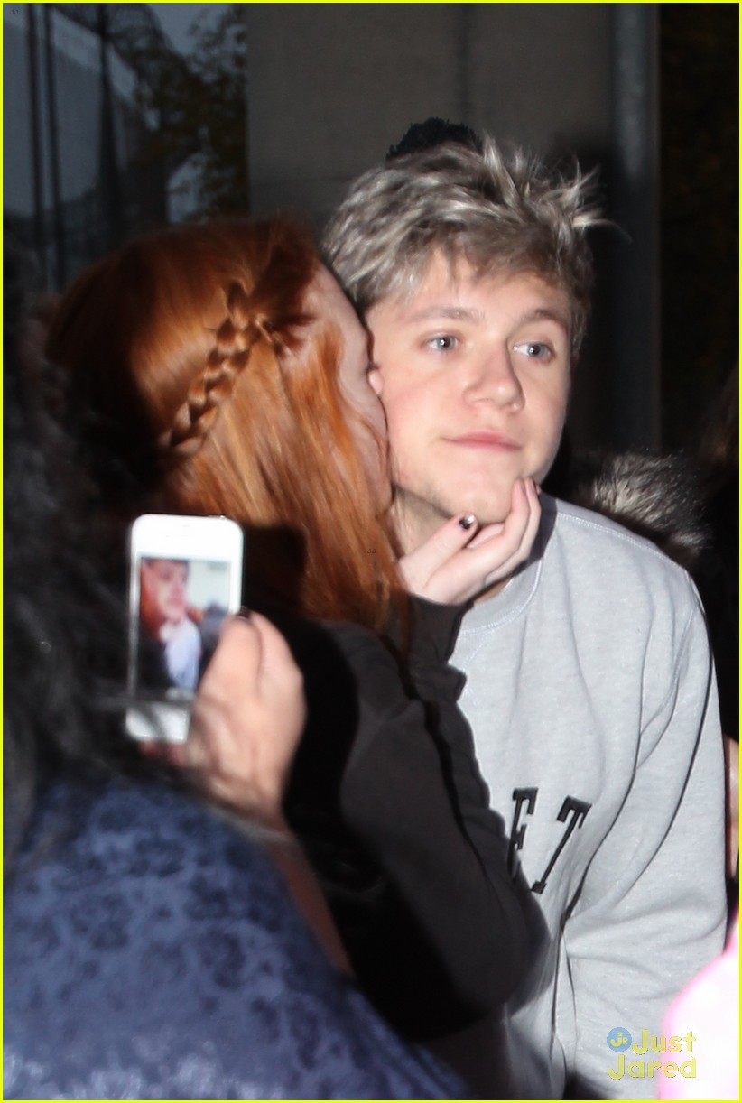 Full Sized Photo of one direction back home in london 11 | One ...