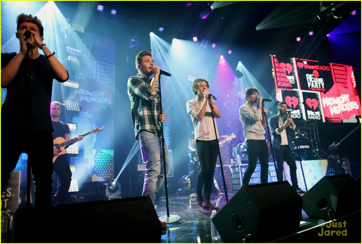 Full Sized Photo of one direction album release party 26 | One ...