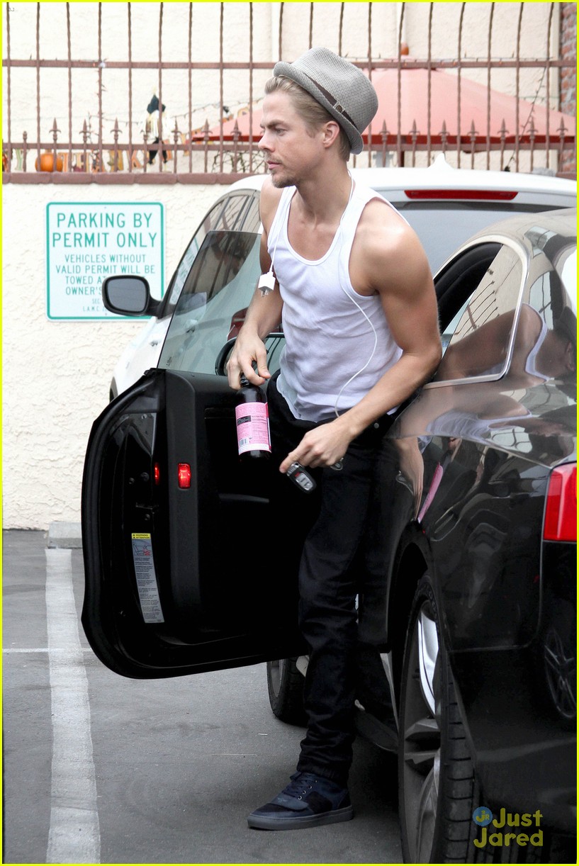 Amber Riley & Derek Hough: Our 'DWTS' Finale Dance is a Surprise ...