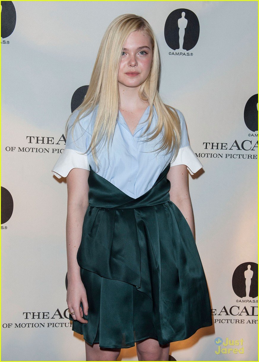 Elle Fanning: The Academy Nicholl Fellowships In Screenwriting Awards ...