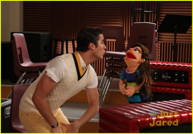 Full Sized Photo of glee puppet master pics preview 09 | Glee: 'Puppet ...