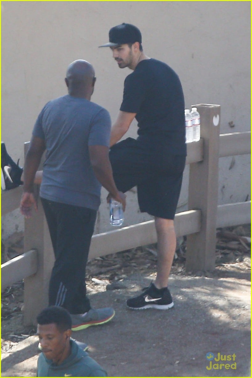 Joe Jonas: Back on Instagram After a Month! | Photo 615775 - Photo ...