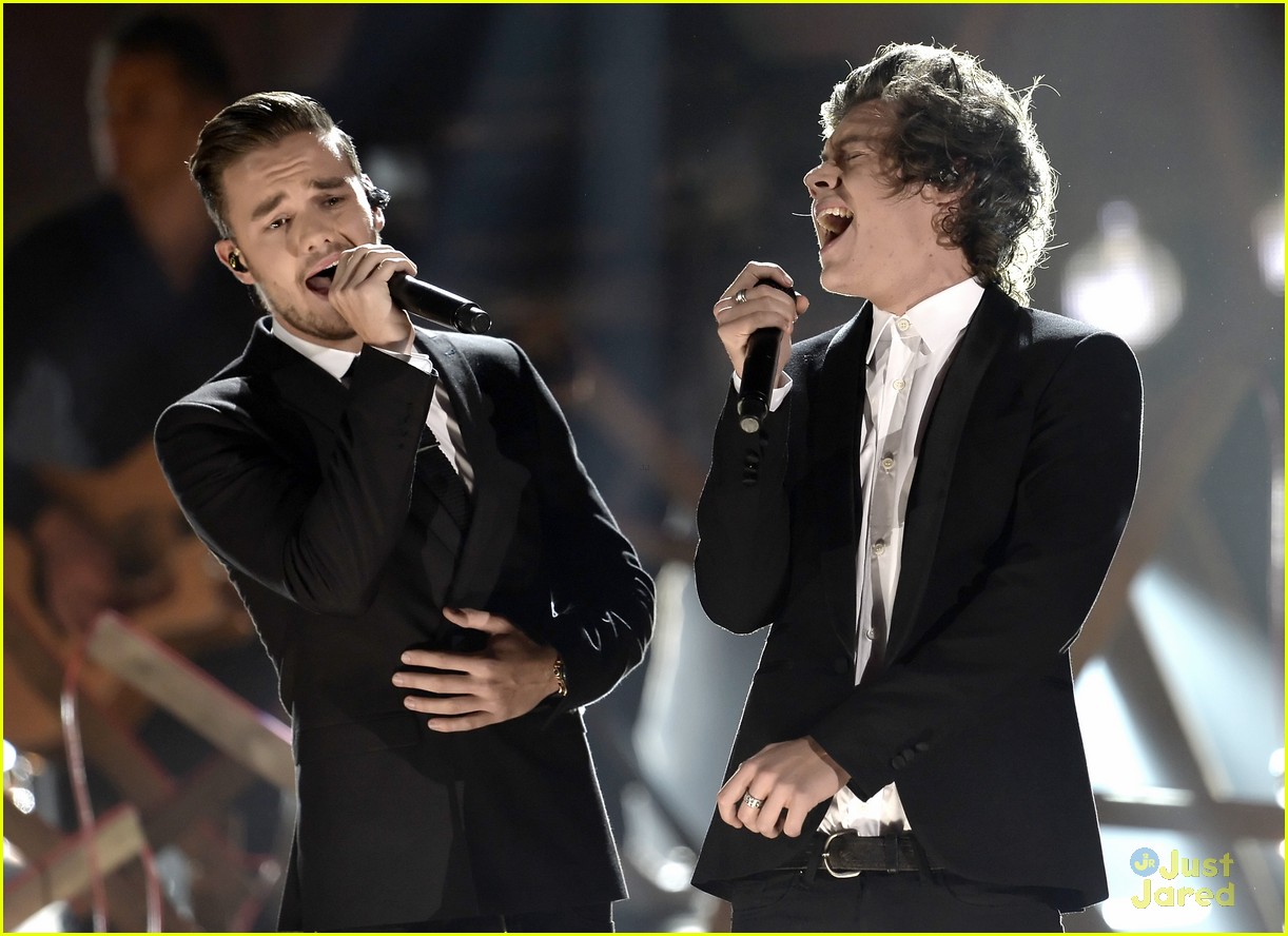 One Direction: 'Story Of My Life' at AMAs 2013 - Watch Now! | Photo ...