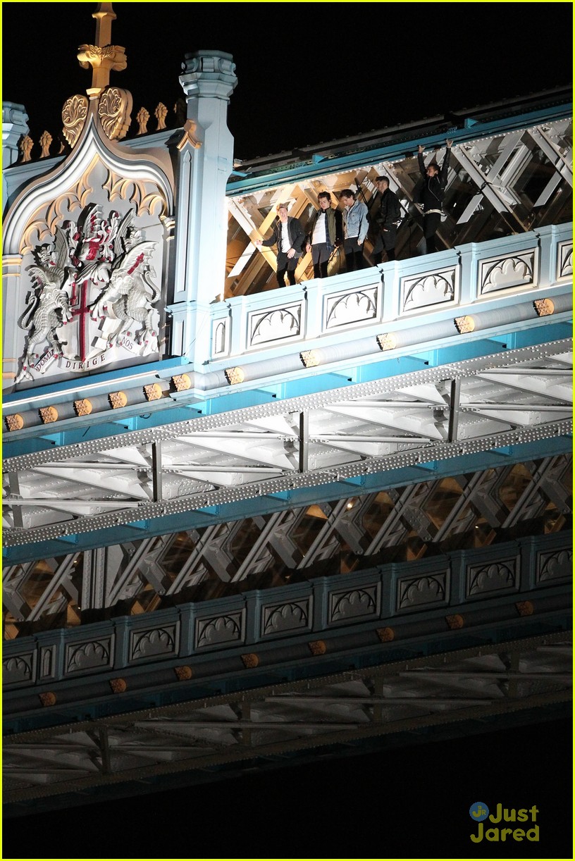 One Direction Film 'Midnight Memories' Video on London's Famed Tower ...