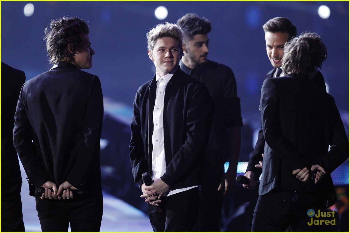 One Direction: 'Story Of My Live' on 'X Factor' - Watch Now! | Photo ...