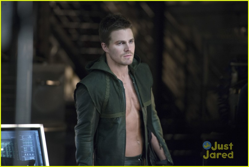 'Arrow' Mid-Season Finale Pics & Preview! | Photo 625724 - Photo ...