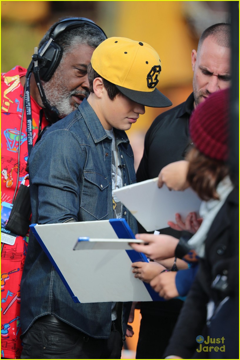Austin Mahone: 'Extra' Appearance Pics! | Photo 624398 - Photo Gallery ...