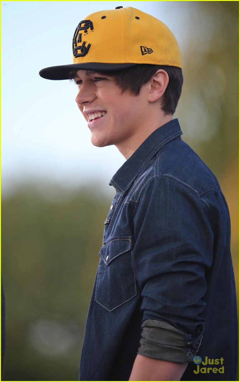 Austin Mahone: 'Extra' Appearance Pics! | Photo 624407 - Photo Gallery ...