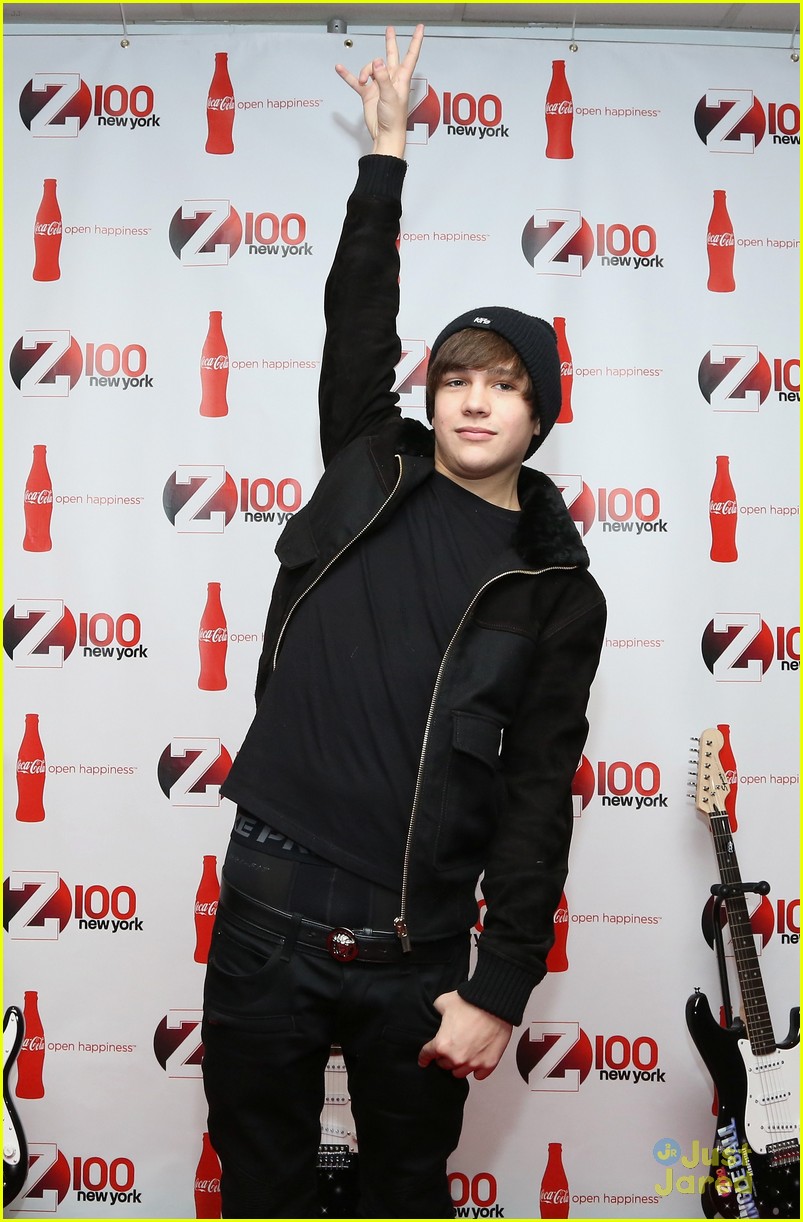 Austin Mahone: Z100 Jingle Ball Pre-Show Pics! | Photo 626807 - Photo ...
