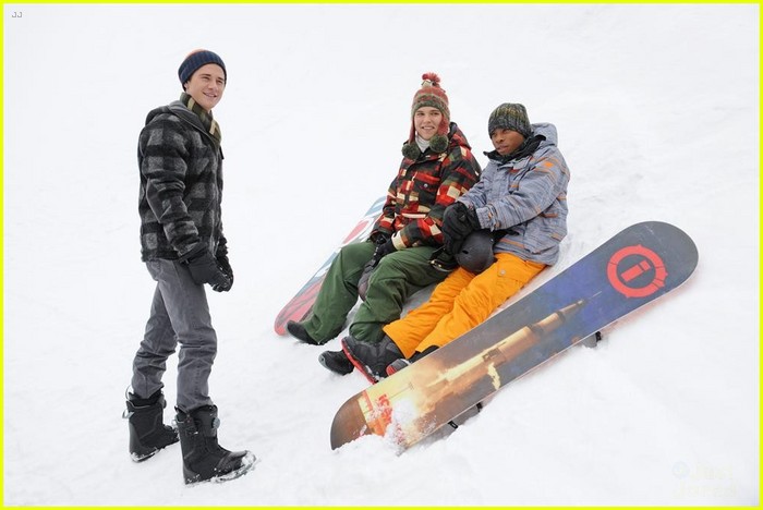 Dove Cameron: New 'Cloud 9' Stills! | Photo 629591 - Photo Gallery ...