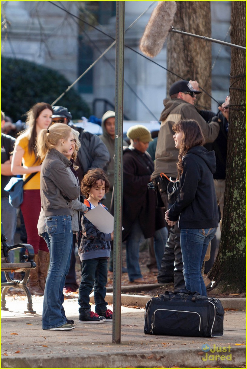 Hailee Steinfeld & Thomas Mann: 'Barely Lethal' Filming in Atlanta ...