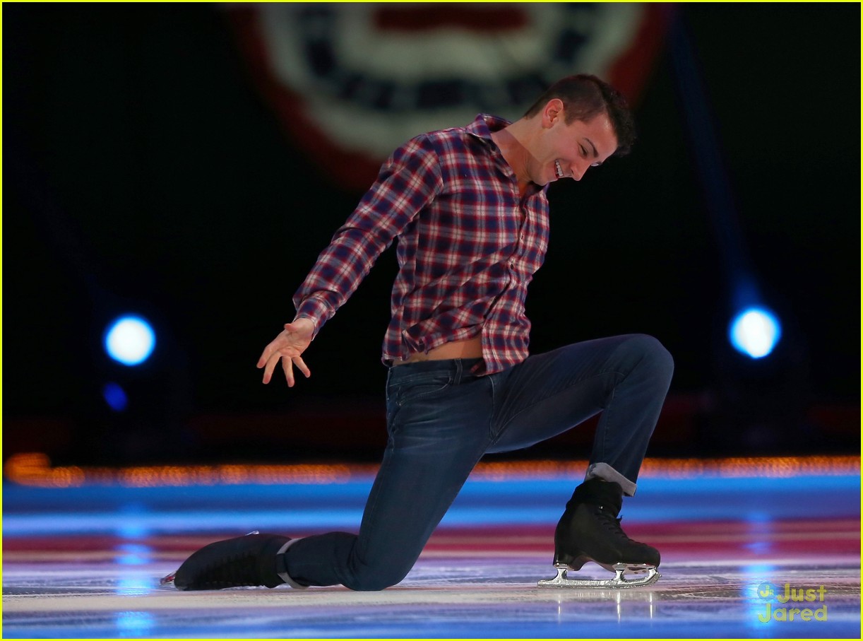 Max Aaron, Adam Rippon & More: P&G Wal-Mart Tribute to American Legends ...