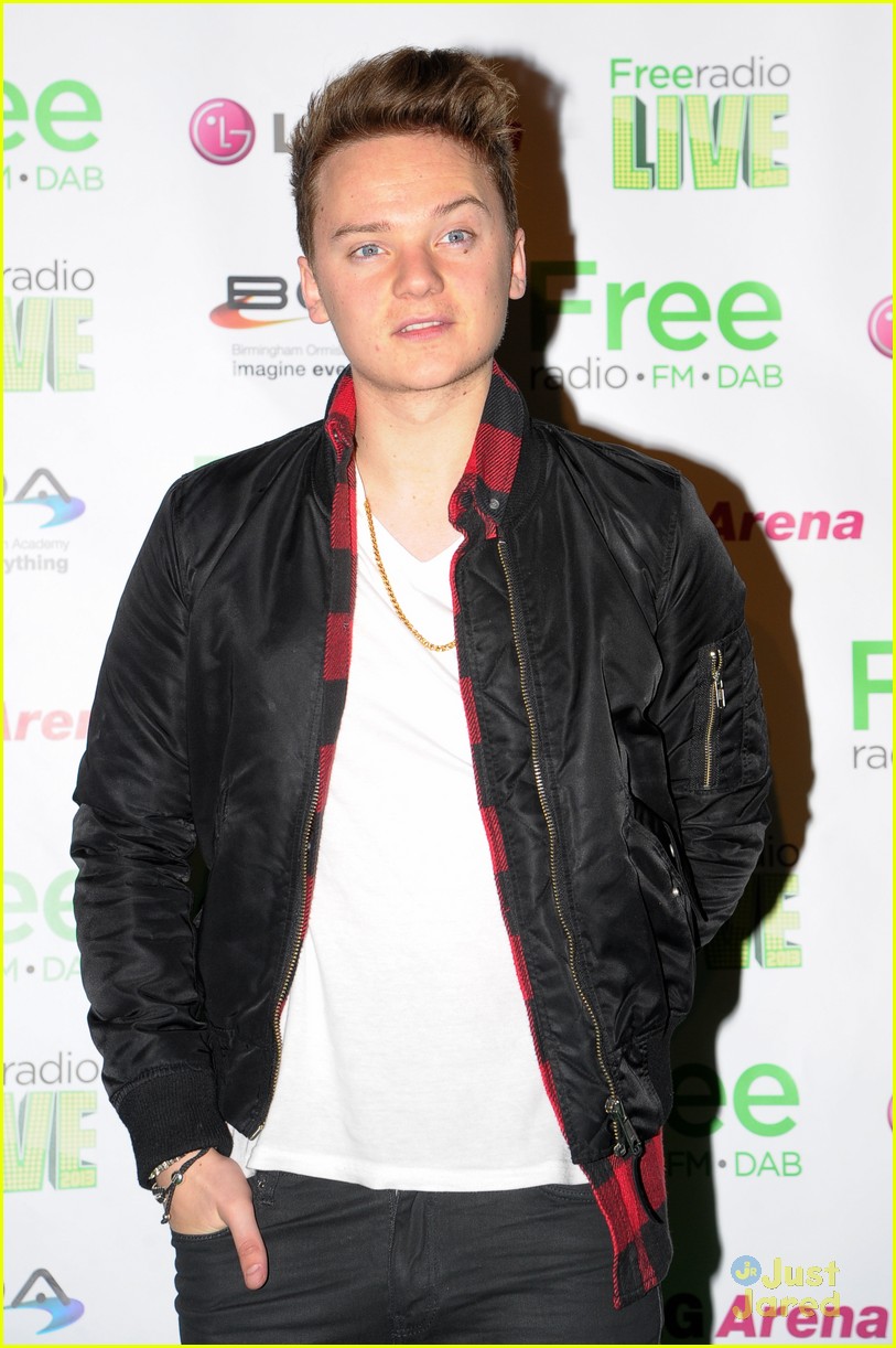 Conor Maynard Performs at Free Radio Live 2013 | Photo 622625 - Photo ...