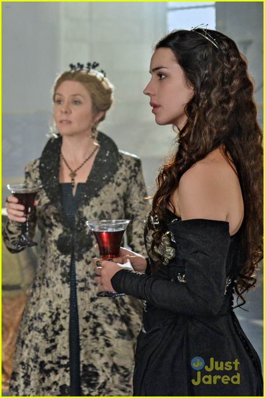 Adelaide Kane & Toby Regbo: New 'Reign' Tonight! | Photo 623772 - Photo ...
