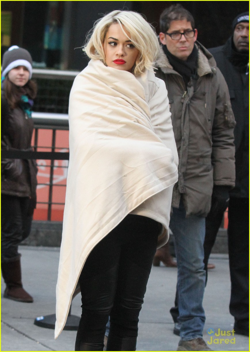 Full Sized Photo of rita ora dkny shoot 05 | Rita Ora: DKNY New York ... Full Sized Photo of rita ora dkny shoot 05 | Rita Ora: DKNY New York ...
