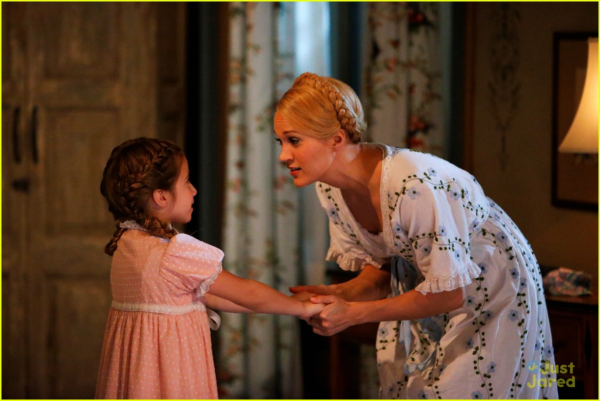 Ariane Rinehart: 'Sound of Music Live' Performances - WATCH NOW ...