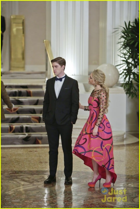 'The Carrie Diaries' Does Prom - Read the Recap! | Photo 638163 - Photo ...