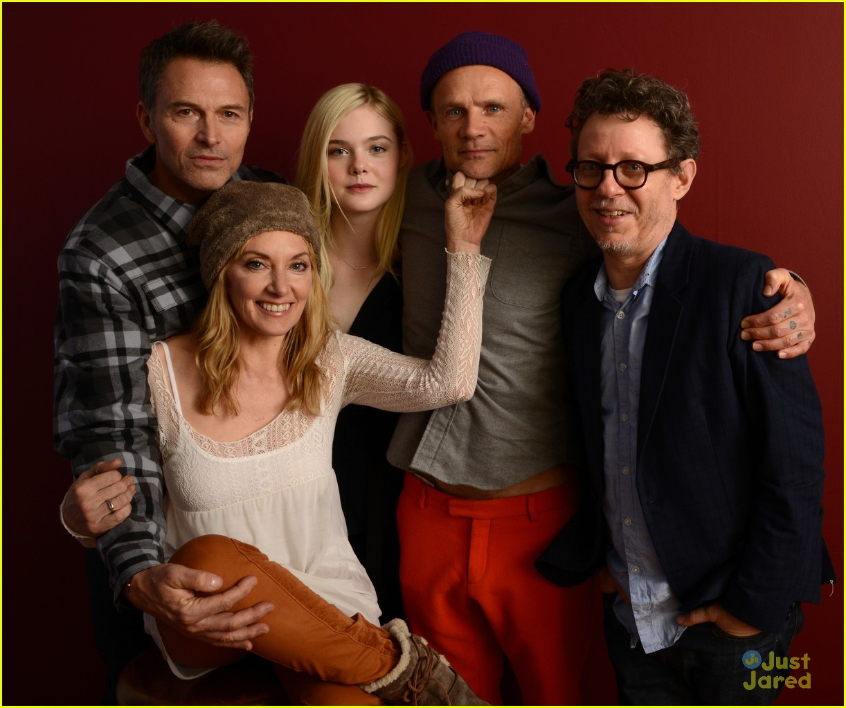 Elle Fanning: Sundance Portrait Session! | Photo 636323 - Photo Gallery ...