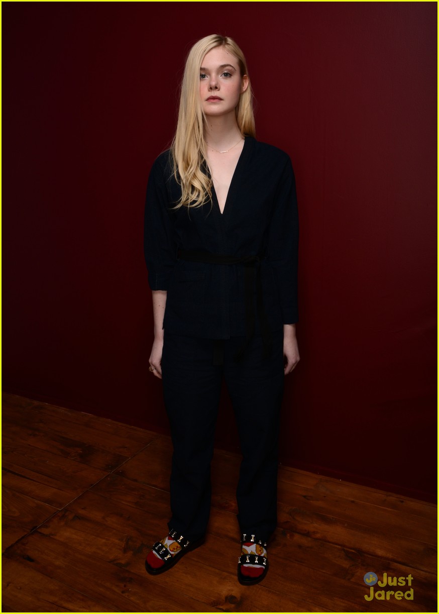 Full Sized Photo of elle fanning sundance portrait session 13 | Elle ...