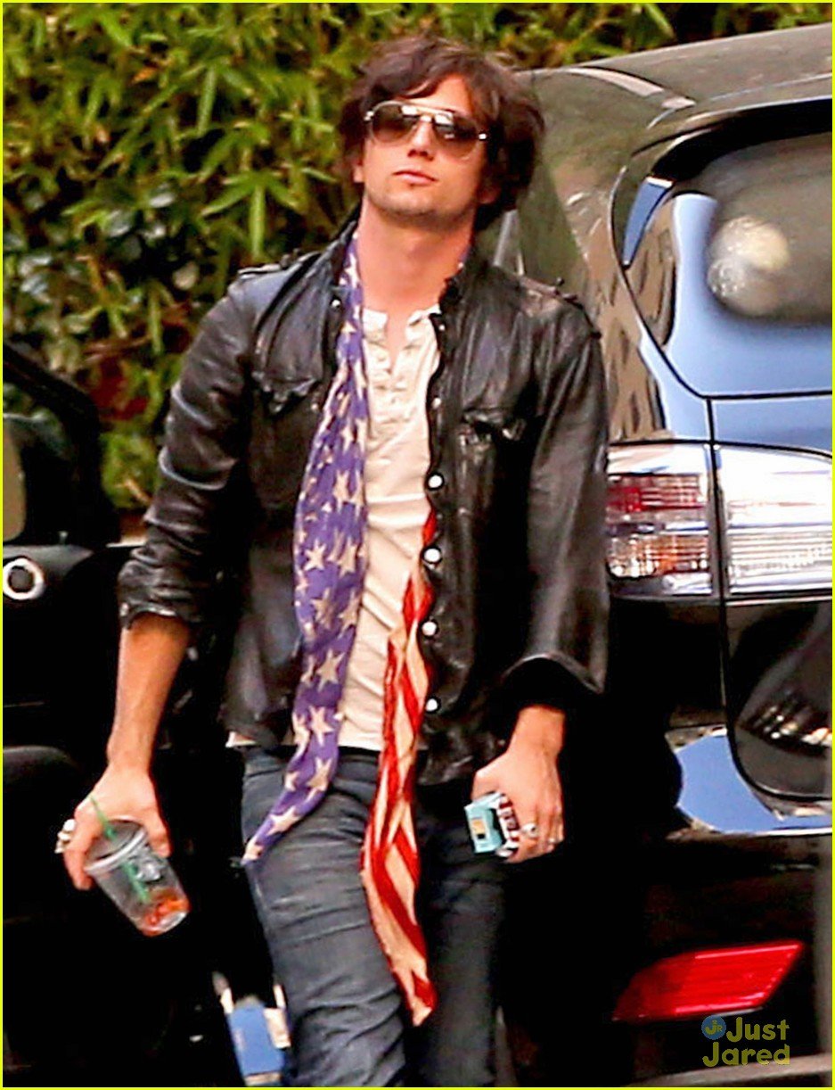 Jackson Rathbone: 2014 is Going to be Exciting! | Photo 635042 - Photo ...