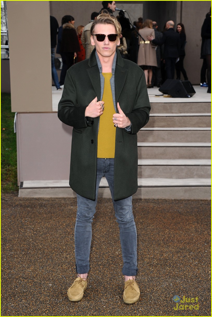 Jamie Campbell Bower: Burberry Prorsum Show with Suki Waterhouse ...