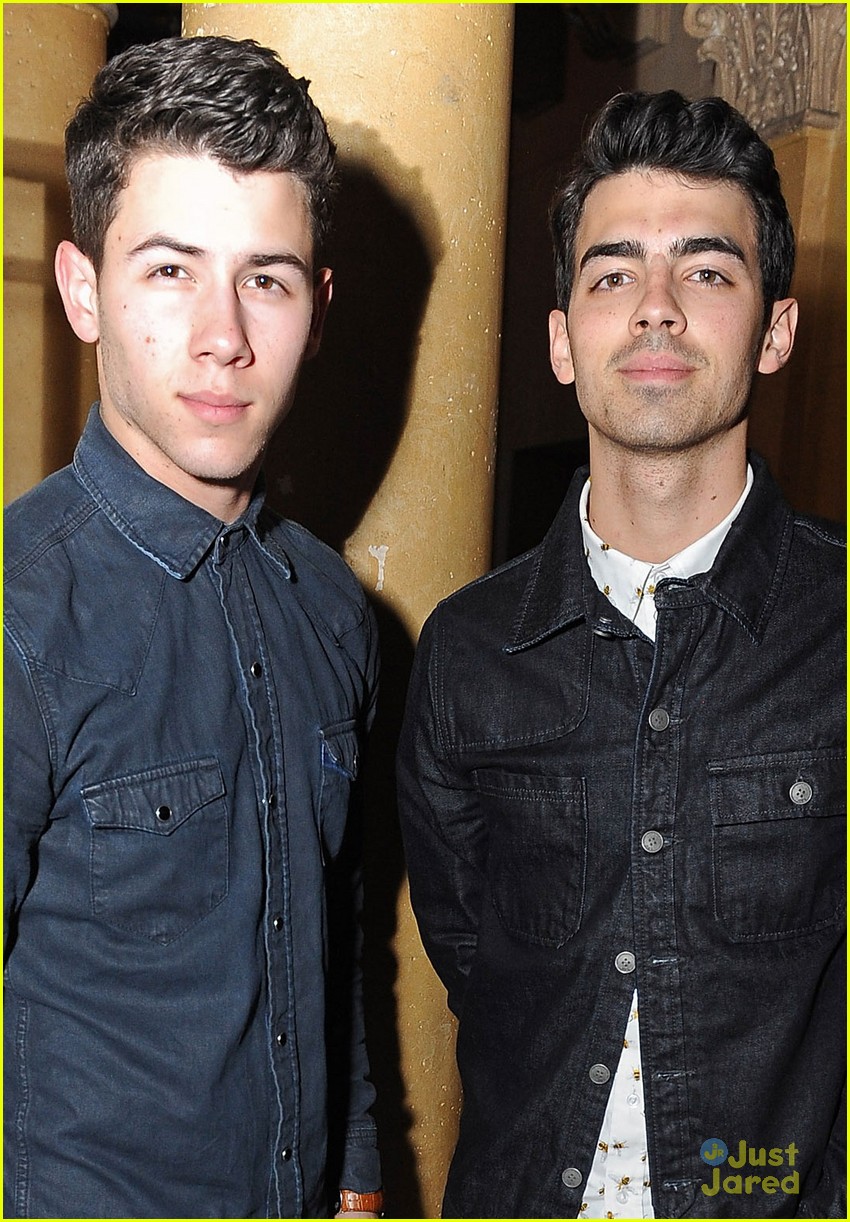Nick & Joe Jonas: Pre-Grammy Party Pair | Photo 638270 - Photo Gallery ...