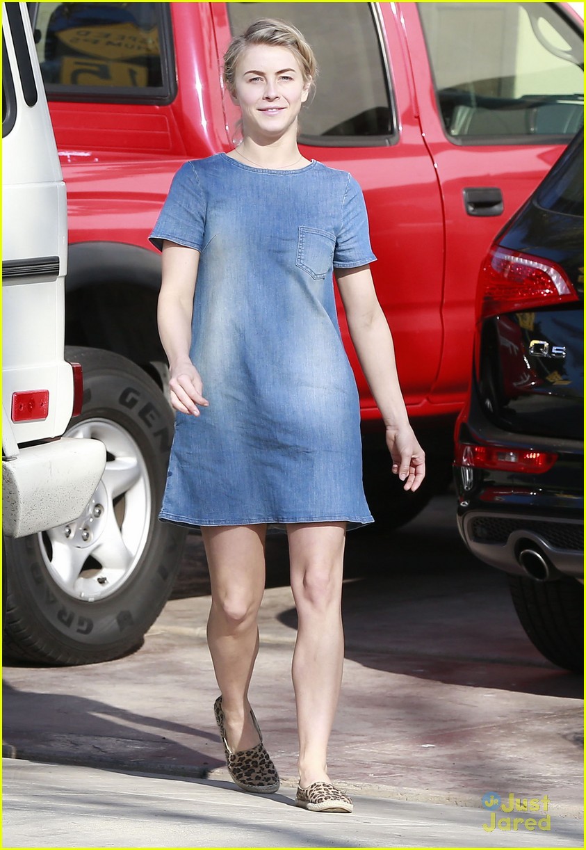 Full Sized Photo of julianne hough wants you to watch enlisted 04 ... Full Sized Photo of julianne hough wants you to watch enlisted 04 ...