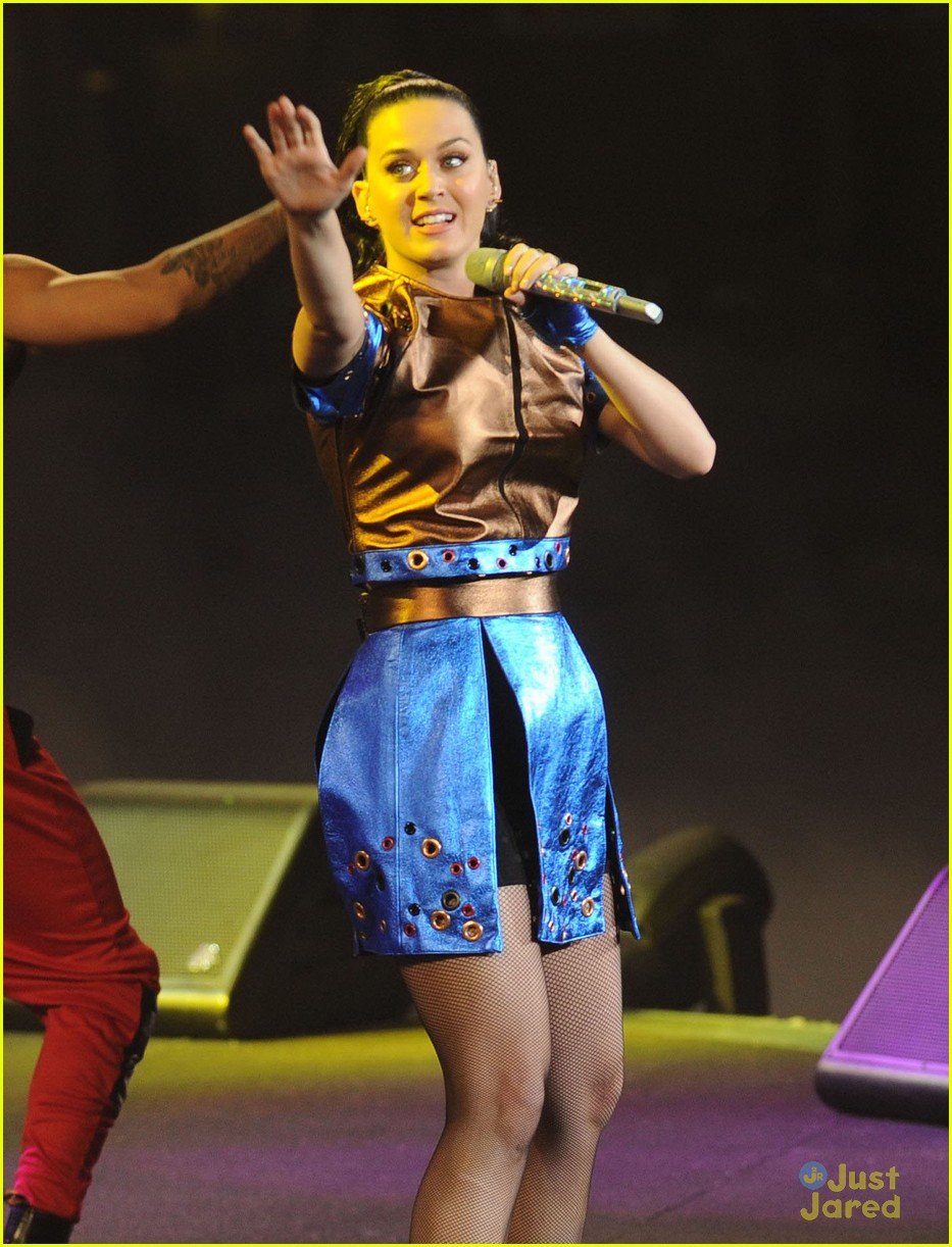 Katy Perry: Infiniti Brand Festival Performance Pics! | Photo 632902 ...
