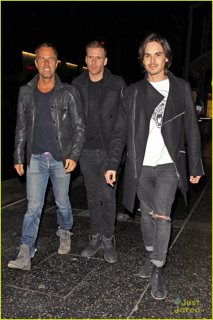 Tyler Blackburn & Alexander Ludwig: Imagine Dragons Concert | Photo ...