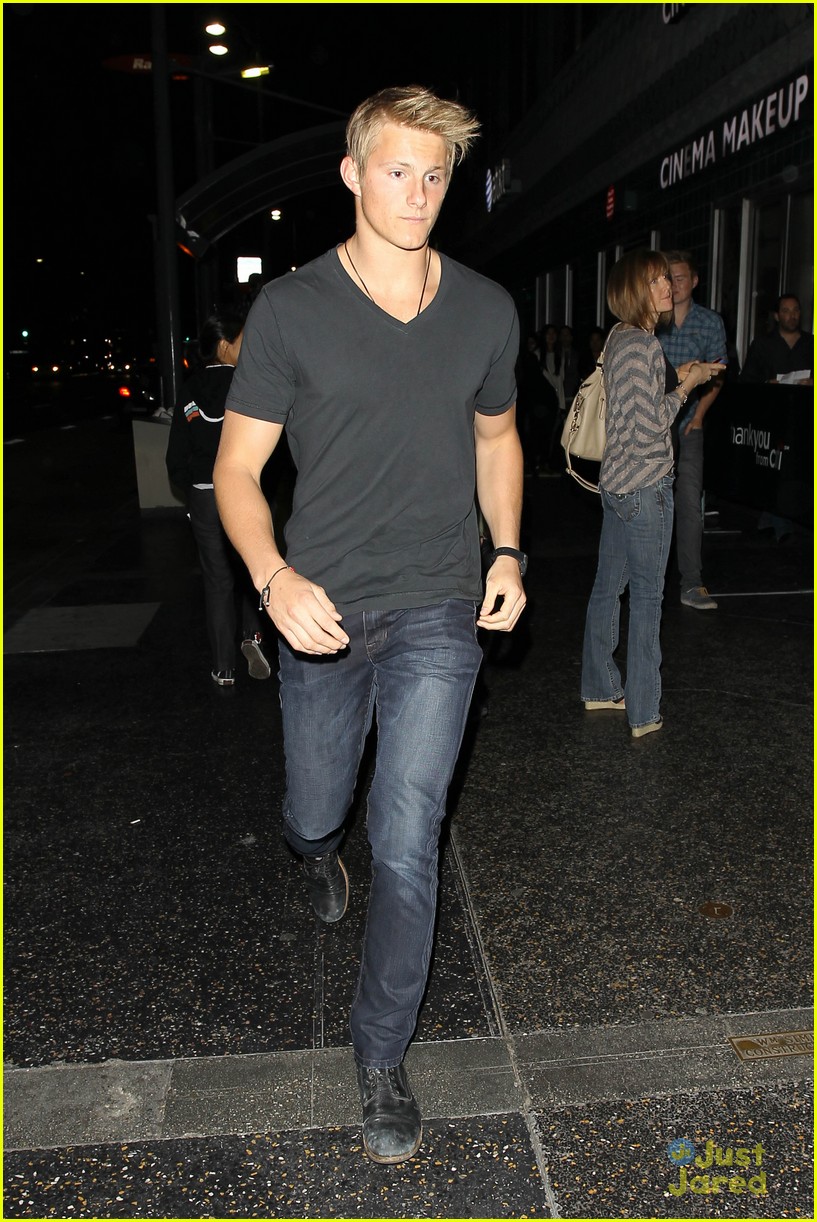 Tyler Blackburn & Alexander Ludwig: Imagine Dragons Concert | Photo ...