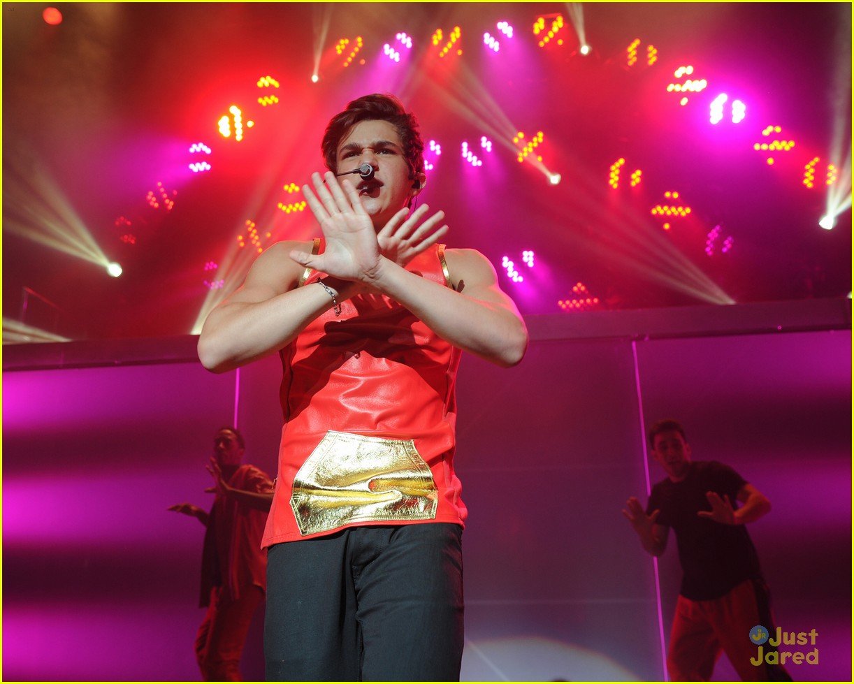 Austin Mahone: Miami Beach Concert Pics! | Photo 647031 - Photo Gallery ...