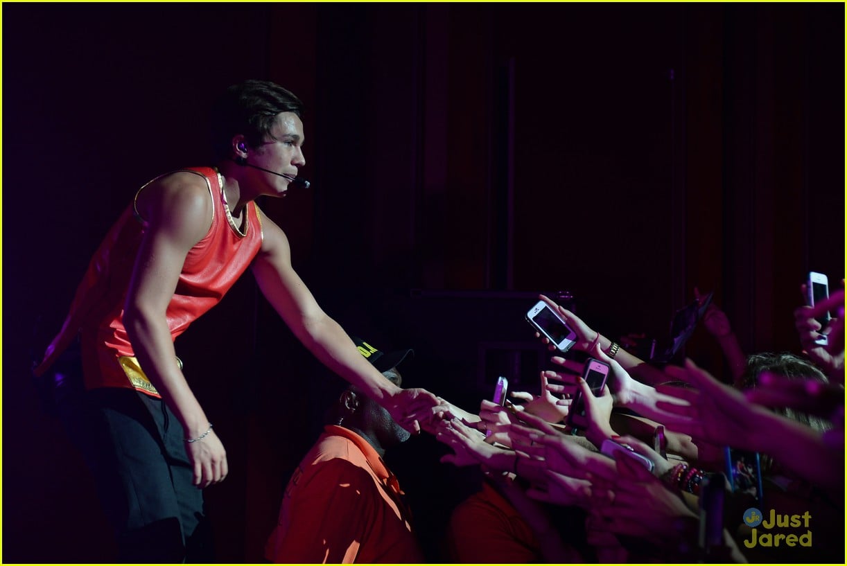 Austin Mahone: Miami Beach Concert Pics! | Photo 647039 - Photo Gallery ...