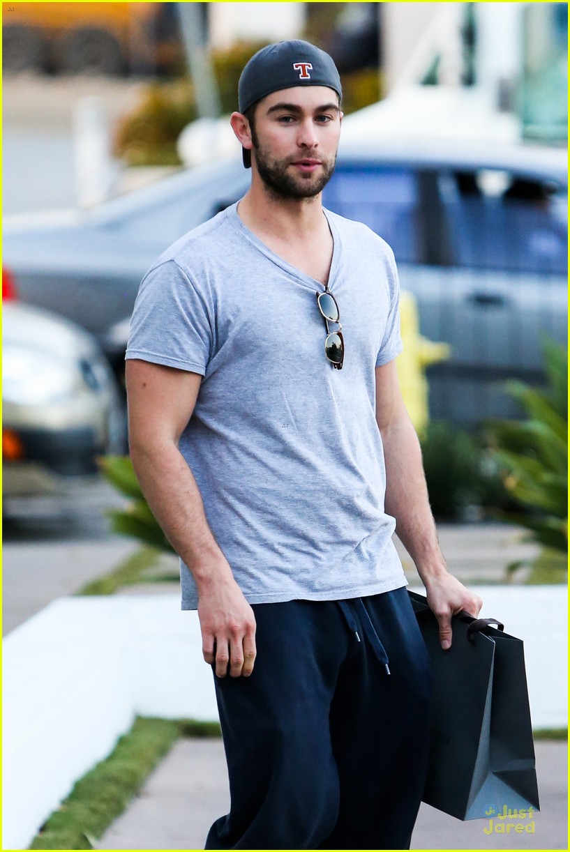 Chace Crawford: I Love Oklahoma Girl Kristin Chenoweth! | Photo 646209 ...