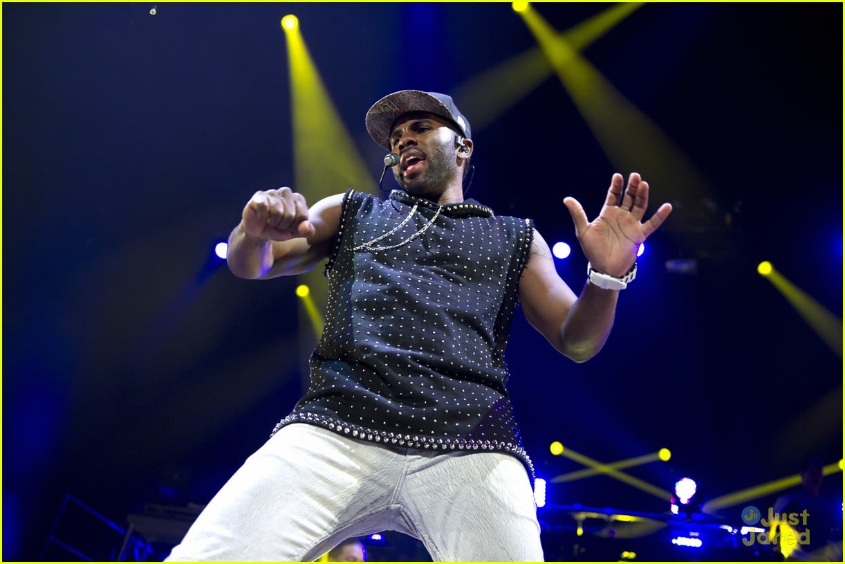 Full Sized Photo of jason derulo tattoos world tour stop in amsterdam ...