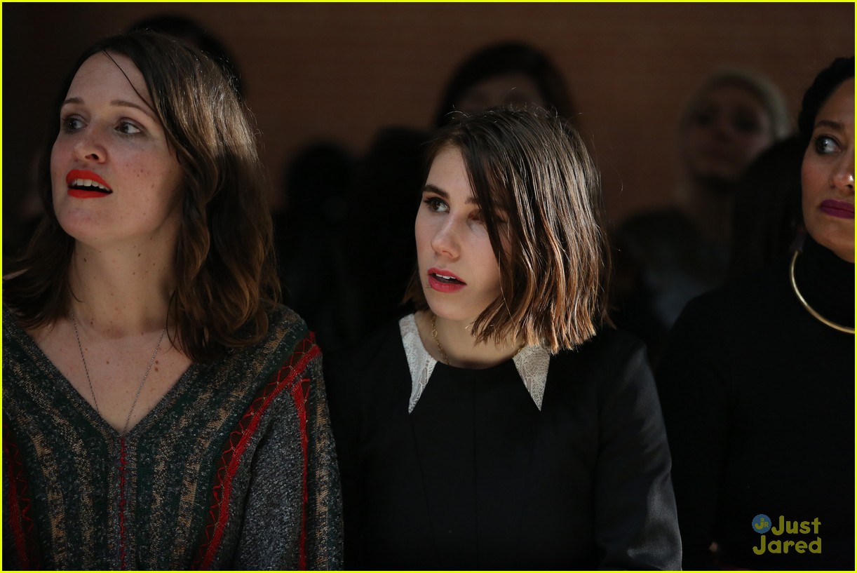 Morgan Saylor & Zosia Mamet: Honor Fashion Show Friends | Photo 643392 ...