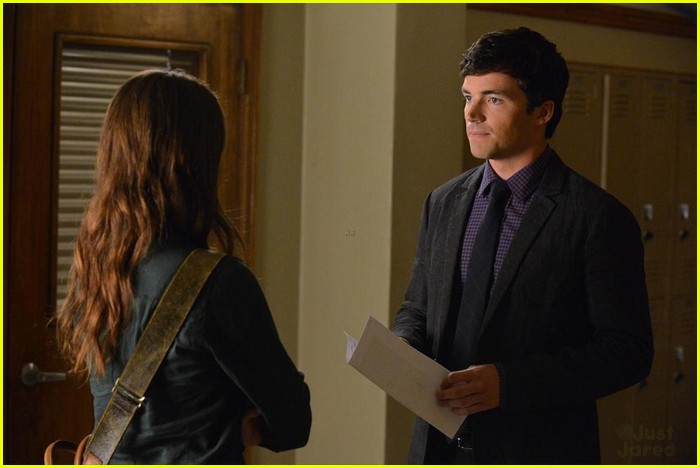 Troian Bellisario: Sleep Deprived on 'Pretty Little Liars' Tonight ...