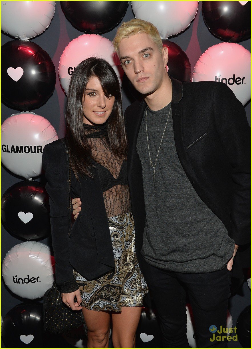 Jillian Rose Reed & Mark Salling: Glamour Hearts Tinder Party | Photo ...