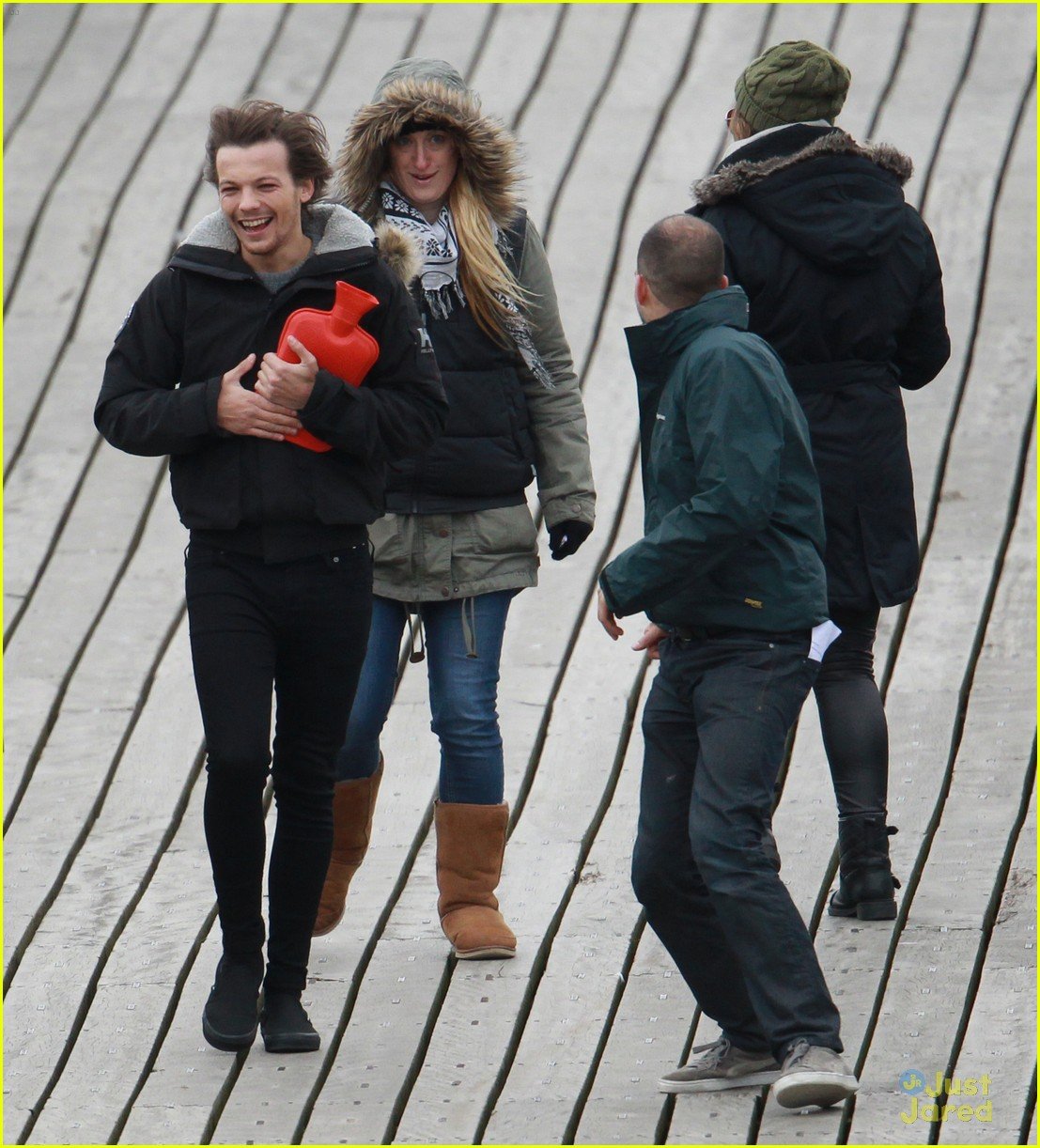 One Direction Take Over Clevedon Pier for Video Shoot | Photo 656210 ...