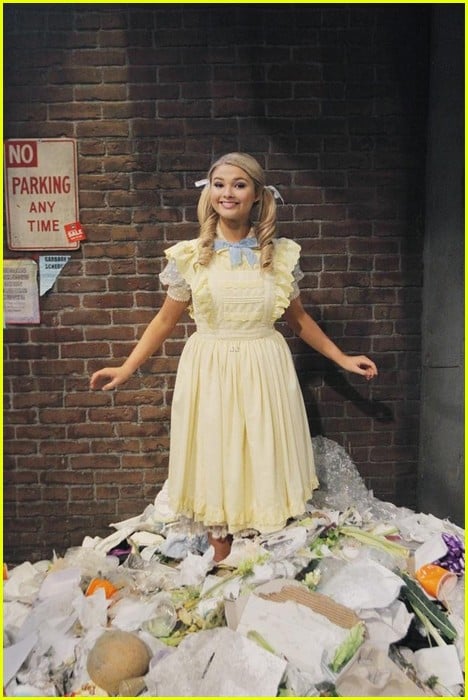Full Sized Photo of ant farm series finale stills 07 | It's Here - 'A.N ...