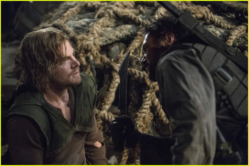 'Arrow' Preview: Slade Comes to Starling City! | Photo 649496 - Photo ...