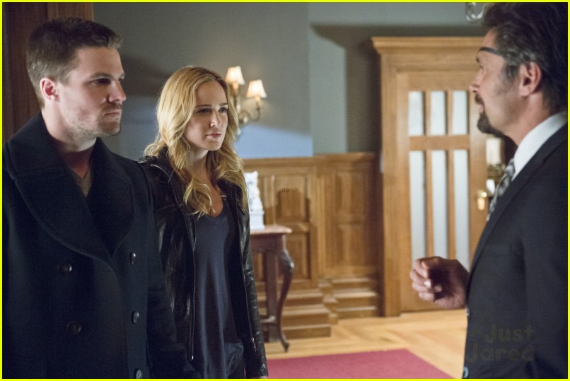 'Arrow' Preview: Slade Comes to Starling City! | Photo 649502 - Photo ...