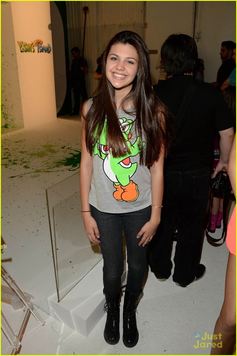 Bella Thorne & Garrett Clayton: Yoshi's Celebrity Egg Decorating Party ...